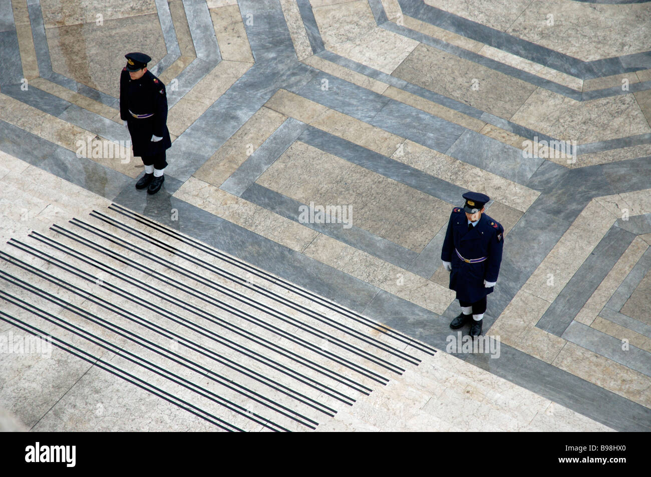 Vittorio Emmanuele II Monument Vittoriano The typewriter Tomb of the ...