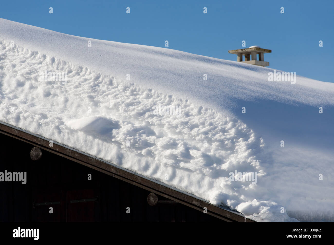 Mantle of snow hi-res stock photography and images - Alamy