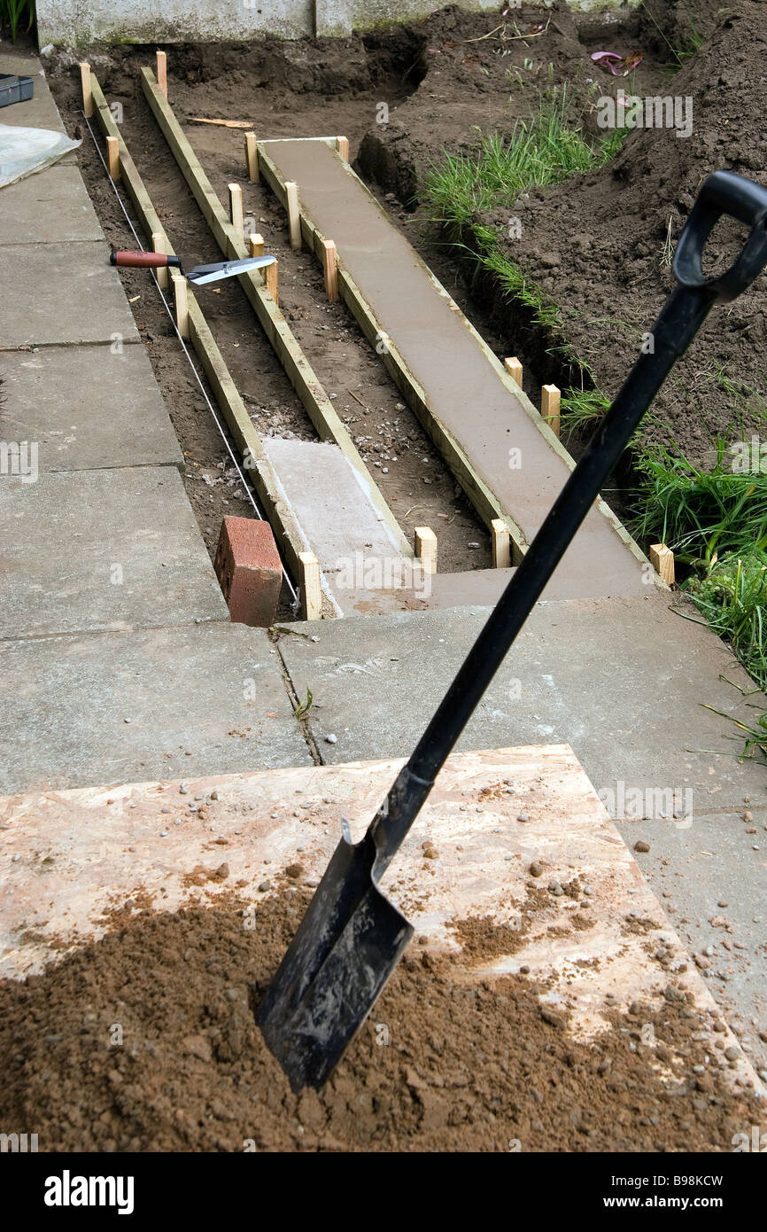 Builders shuttering hi-res stock photography and images - Alamy