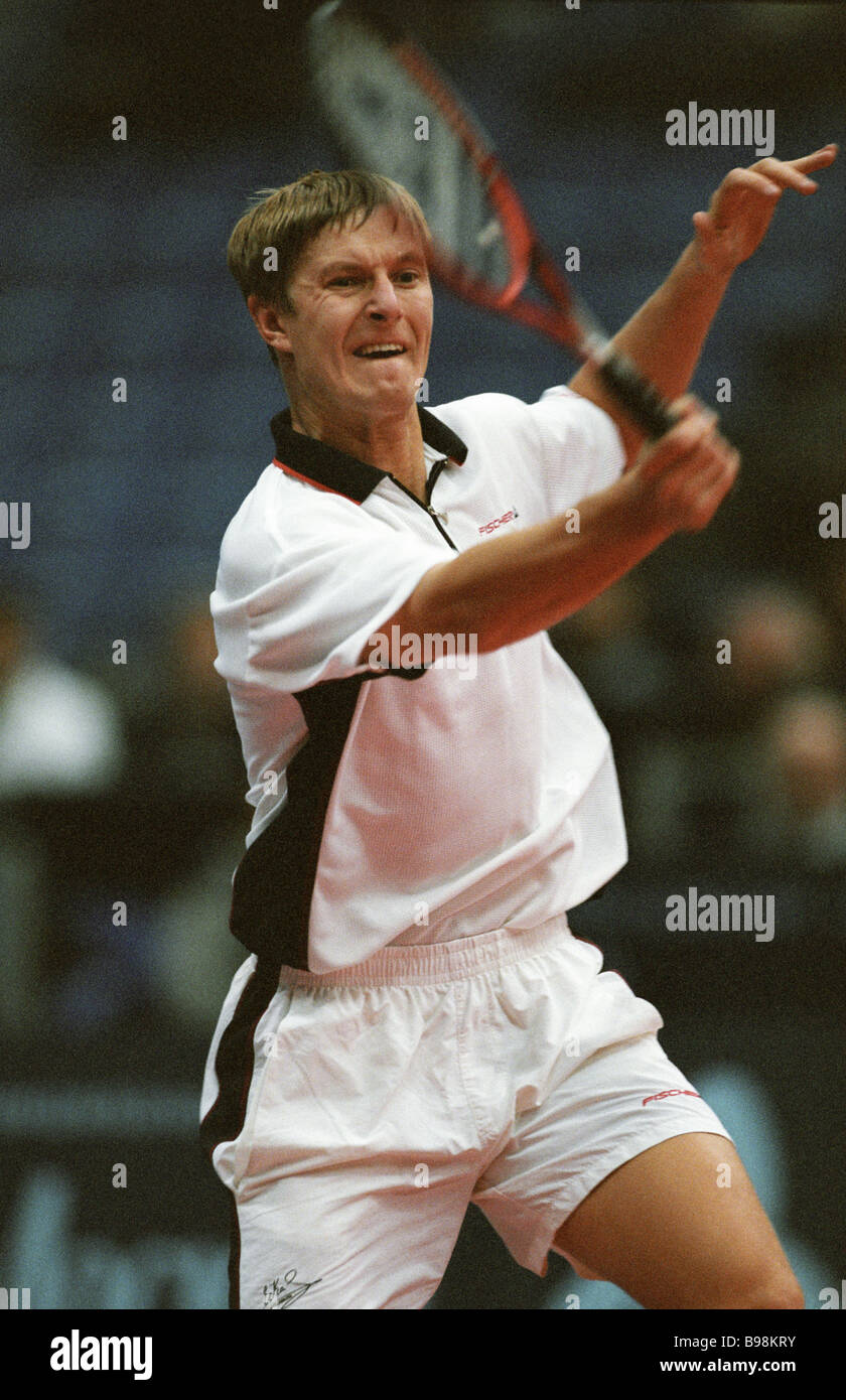 Yevgeny Kafelnikov during the Kremlin Cup tennis tournament Stock Photo ...