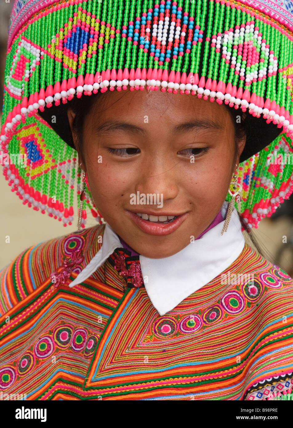 portrait of a Flower Hmong girl in Cau Son near Bac Ha Vietnam Stock ...