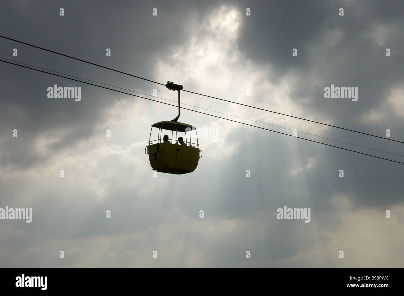 Cable car rides hi-res stock photography and images - Alamy