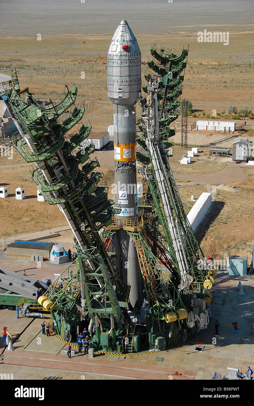 A Soyuz FG rocket with GlobalStar satellites being installed at the ...