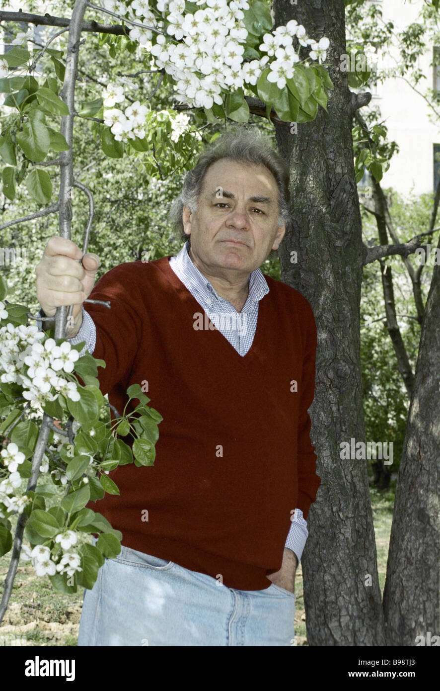 People s Artist of Russia and Moldova film director Emil Loteanu Stock ...