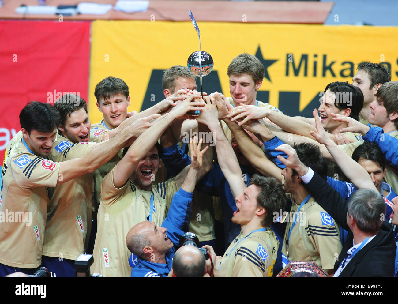 Men s Champions League s Final Four ends in Moscow Friedrichshafen ...