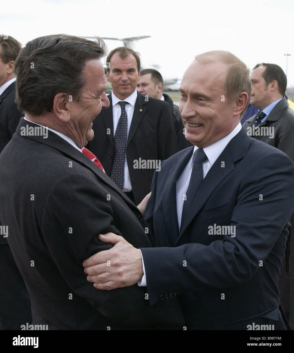 Geramn Chancellor Gerhard Schroeder and Russian President Vladimir ...