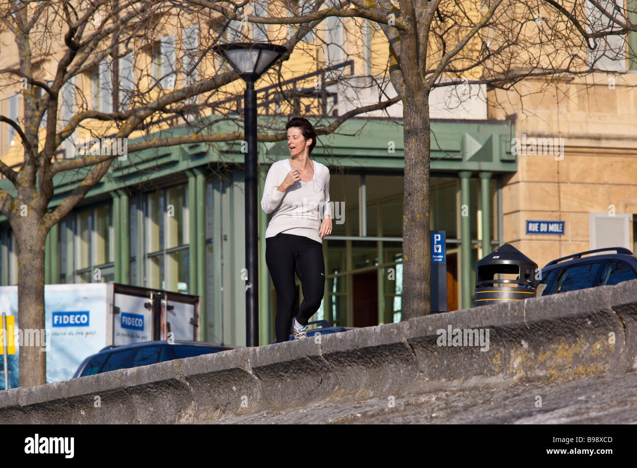 Singing running hi-res stock photography and images - Alamy