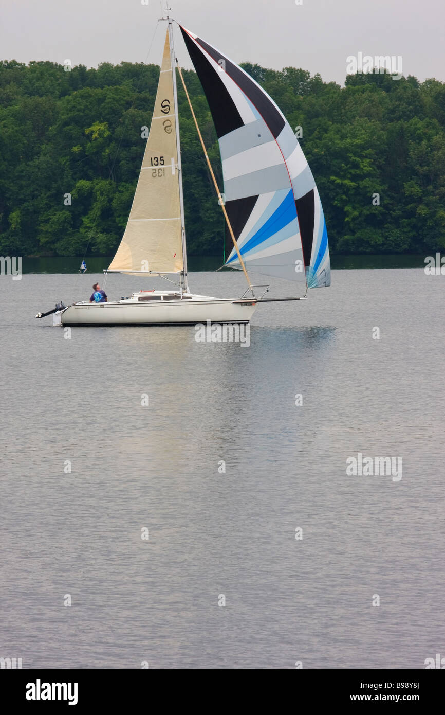 Smooth sailing view hi-res stock photography and images - Alamy