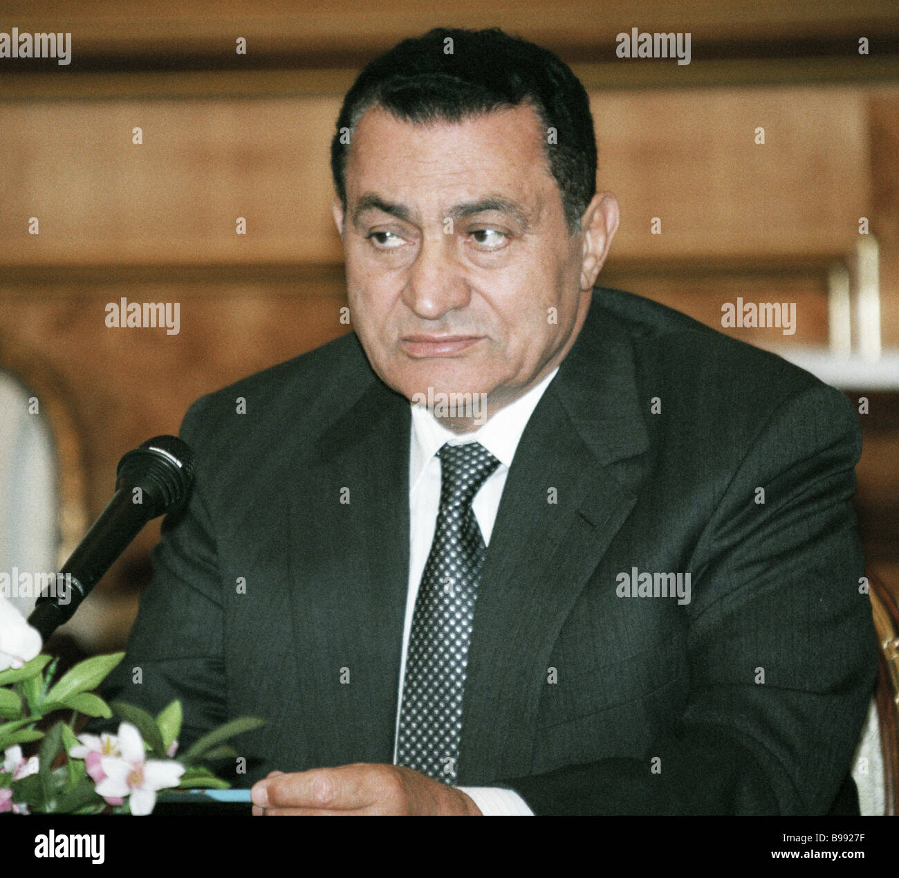 Egyptian President Hosni Mubarak during his official visit to Moscow ...