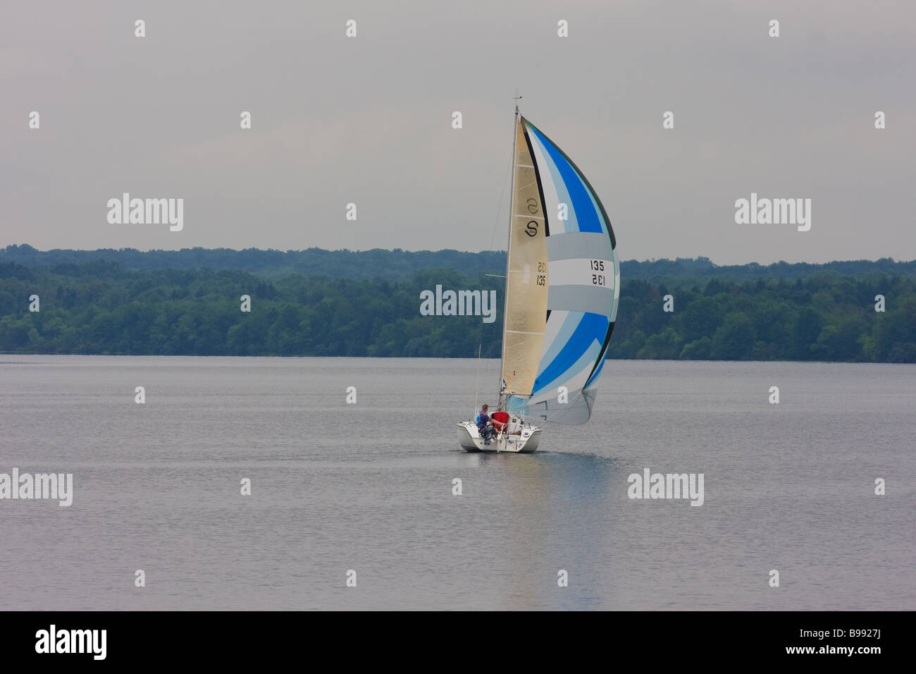 Smooth sailing view hi-res stock photography and images - Alamy