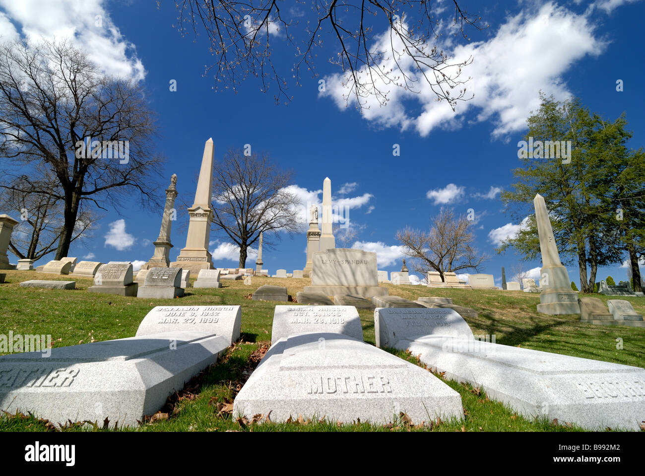 Pittsburgh monuments hi-res stock photography and images - Alamy