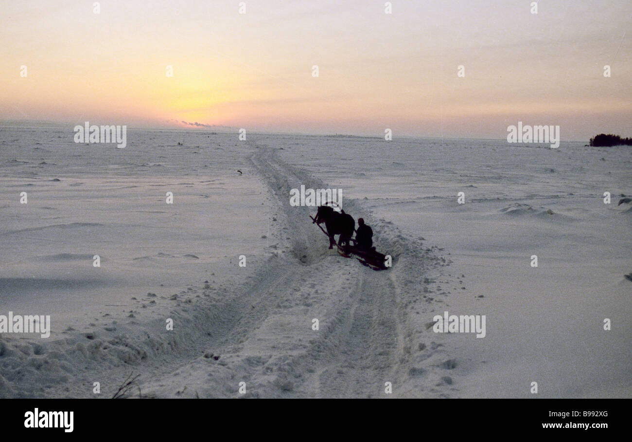 The Onega River in winter Stock Photo - Alamy