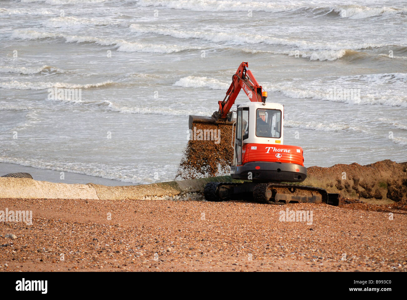 Pebble beach erosion barrier hi-res stock photography and images - Alamy
