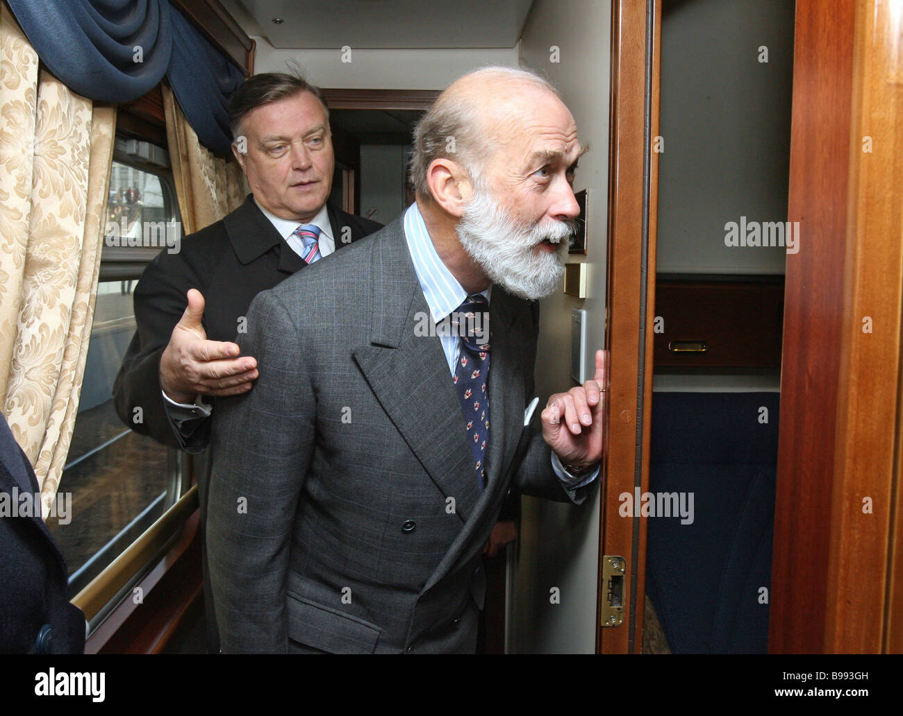 From left to right Russian Railways Company president Vladimir Yakunin ...