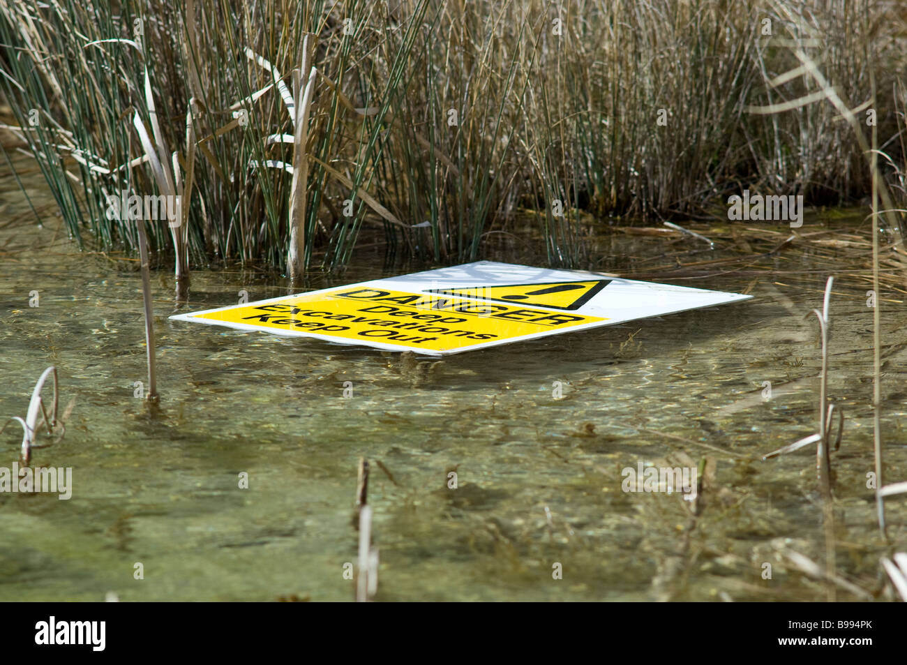 Danger deep excavation hi-res stock photography and images - Alamy