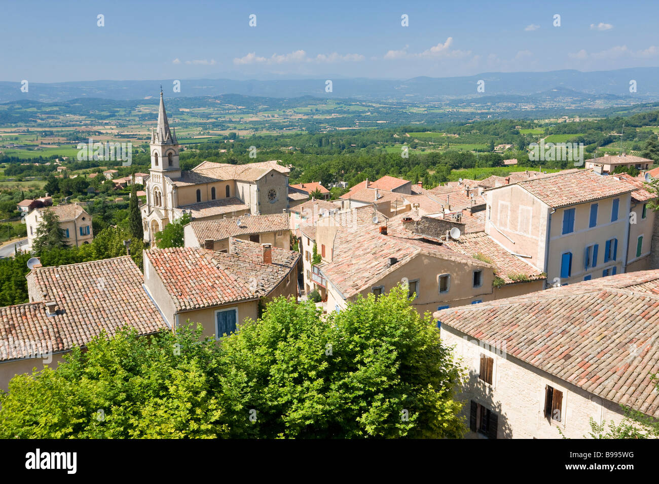 Bonnieux Luberon Provence France Stock Photo - Alamy
