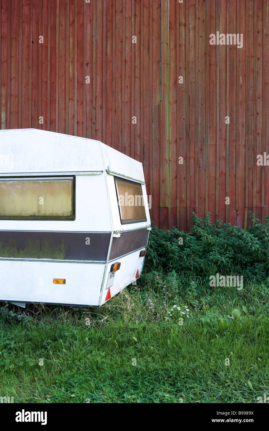 Abandoned motorhome hi-res stock photography and images - Alamy