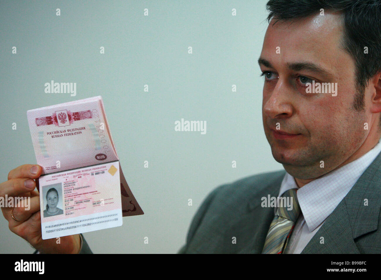 Arkady Trachuk Goznak printers Director General demonstrates a new ...