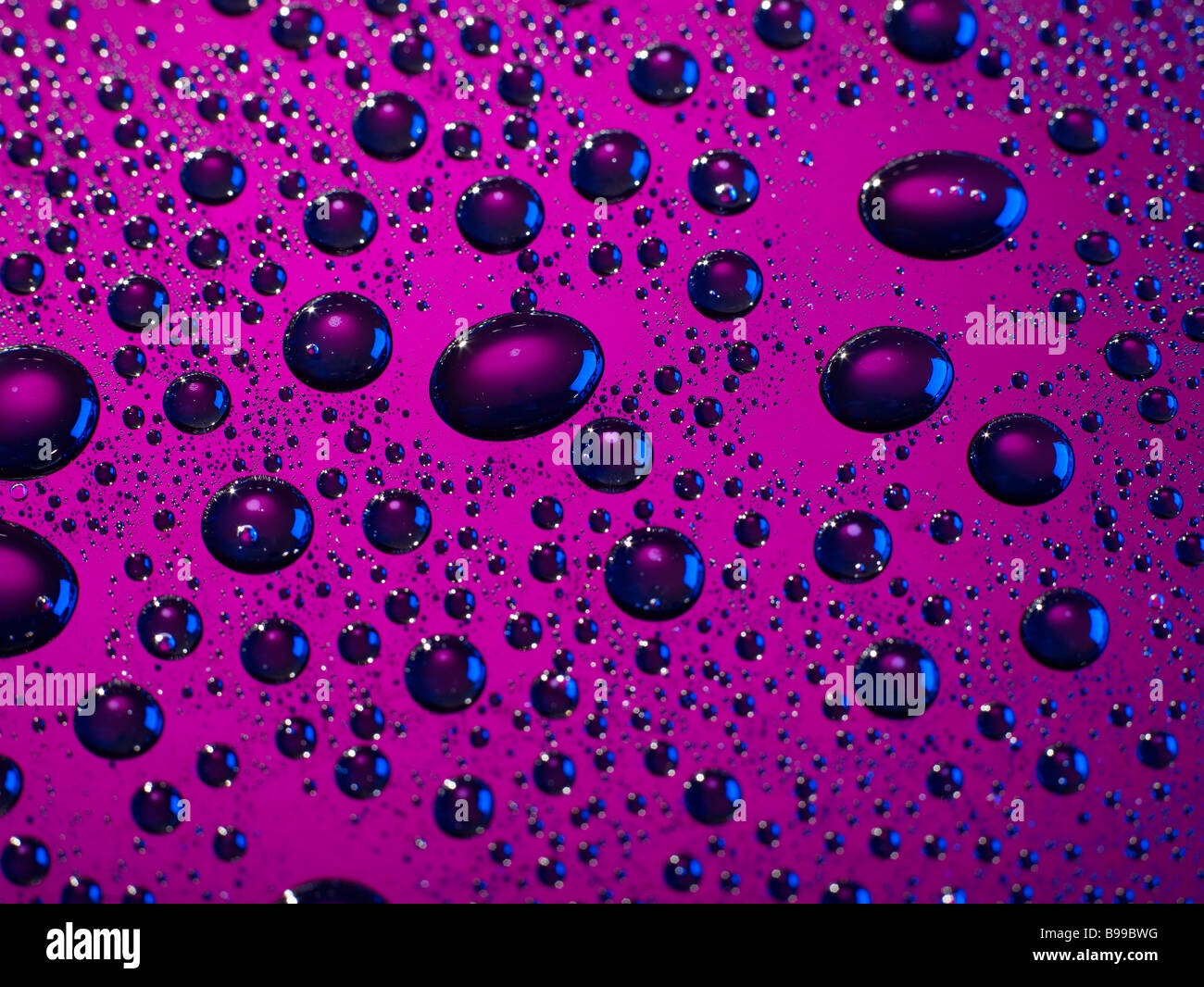 Pink water colour wash hi-res stock photography and images - Alamy