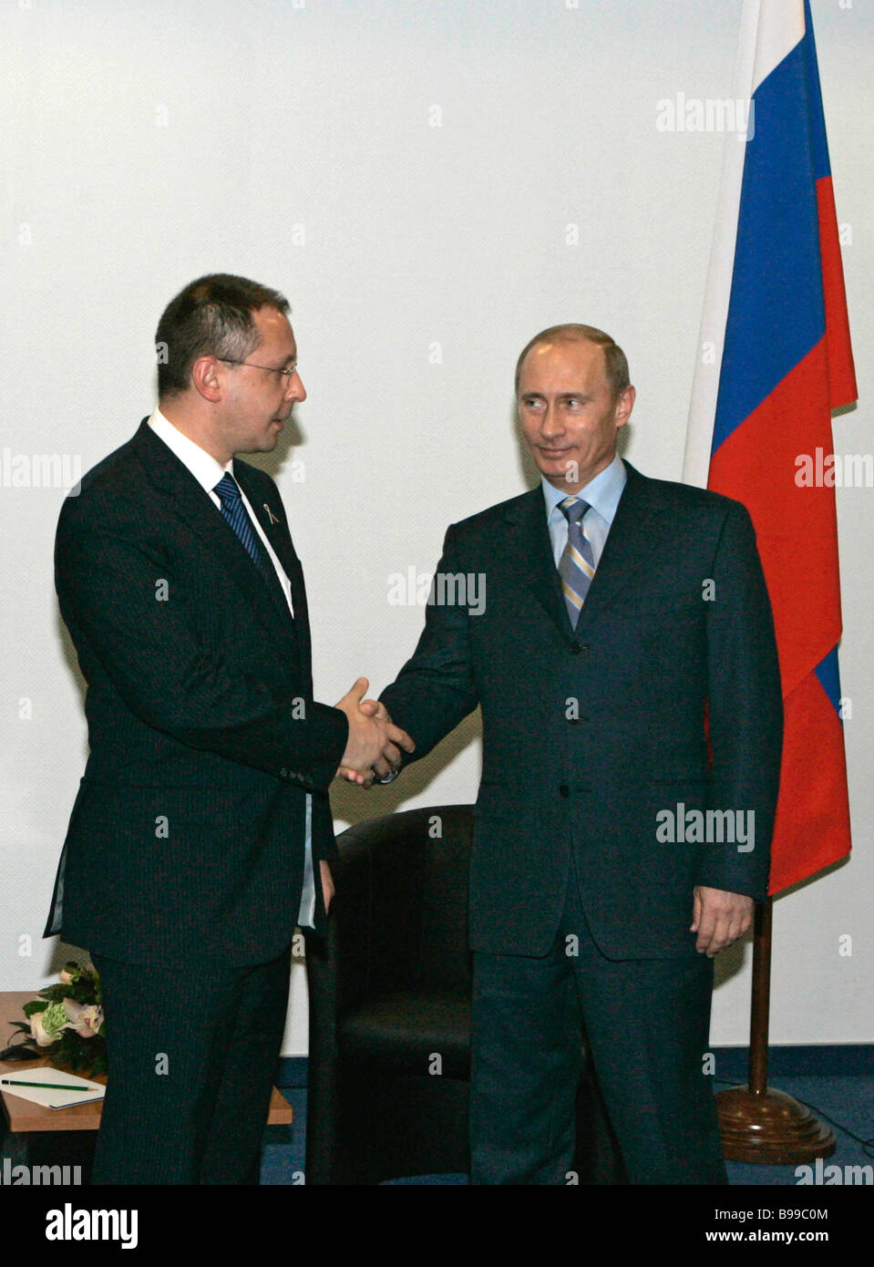 From left to right Bulgarian Prime Minister Sergey Stanishev and ...