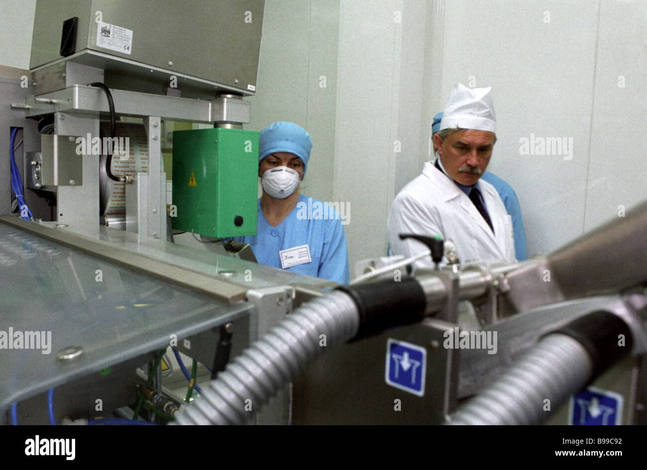 Georgy Poltavchenko right Russian presidential envoy to the Central ...