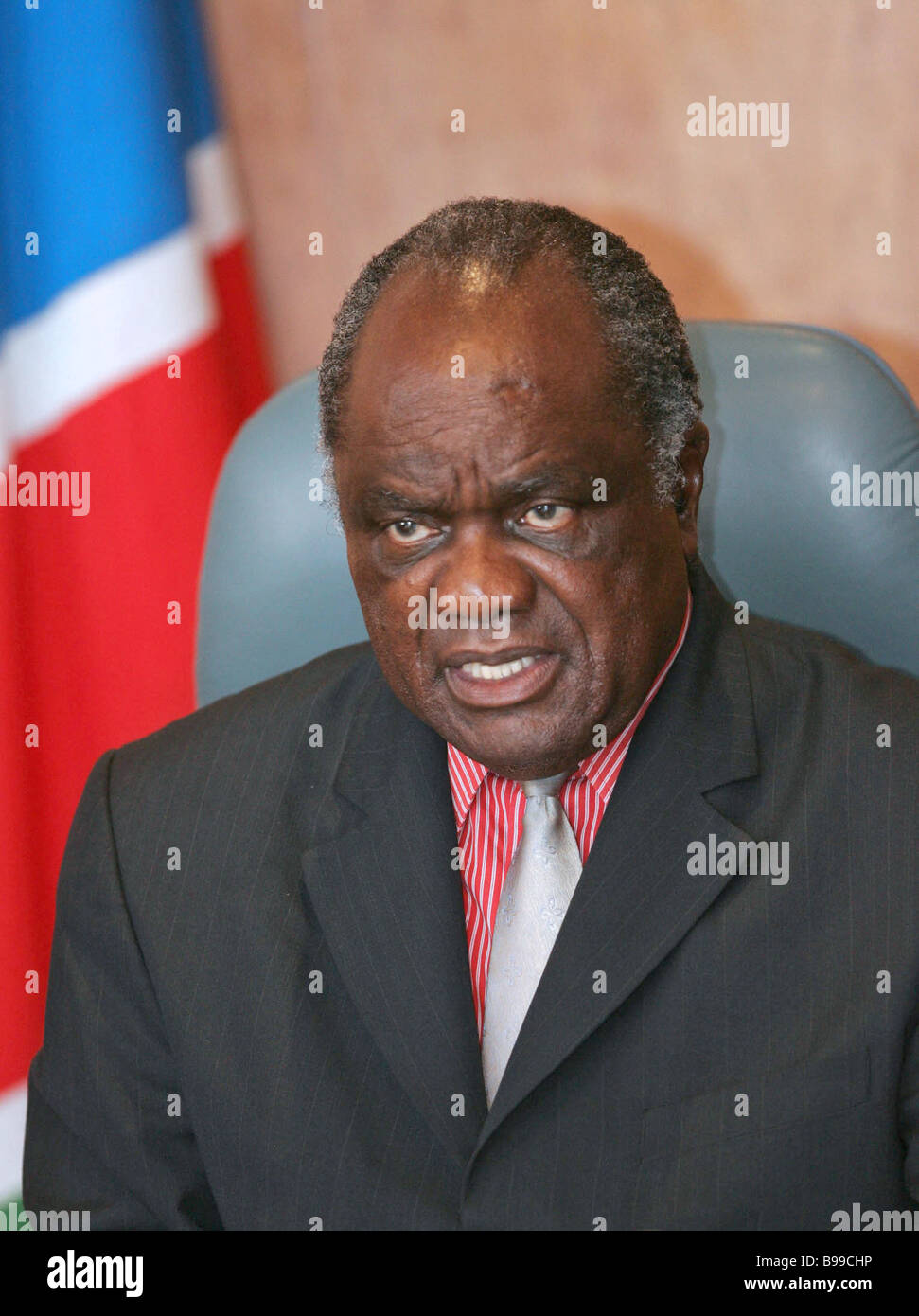 President of Namibia Hifikepunye Pohamba during a meeting in the ...