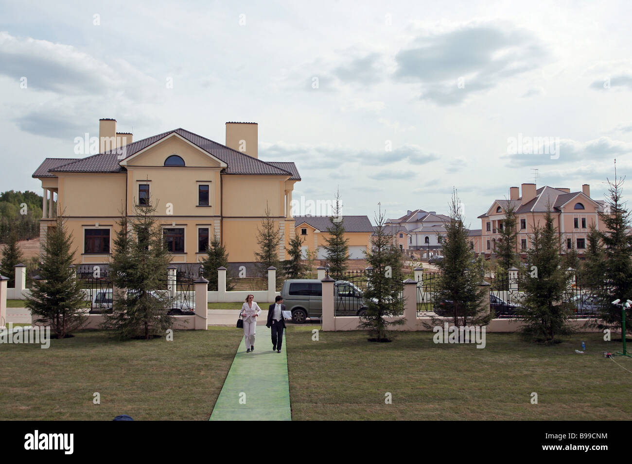 A villa in the Usovo Estates posh countryside settlement near Moscow ...