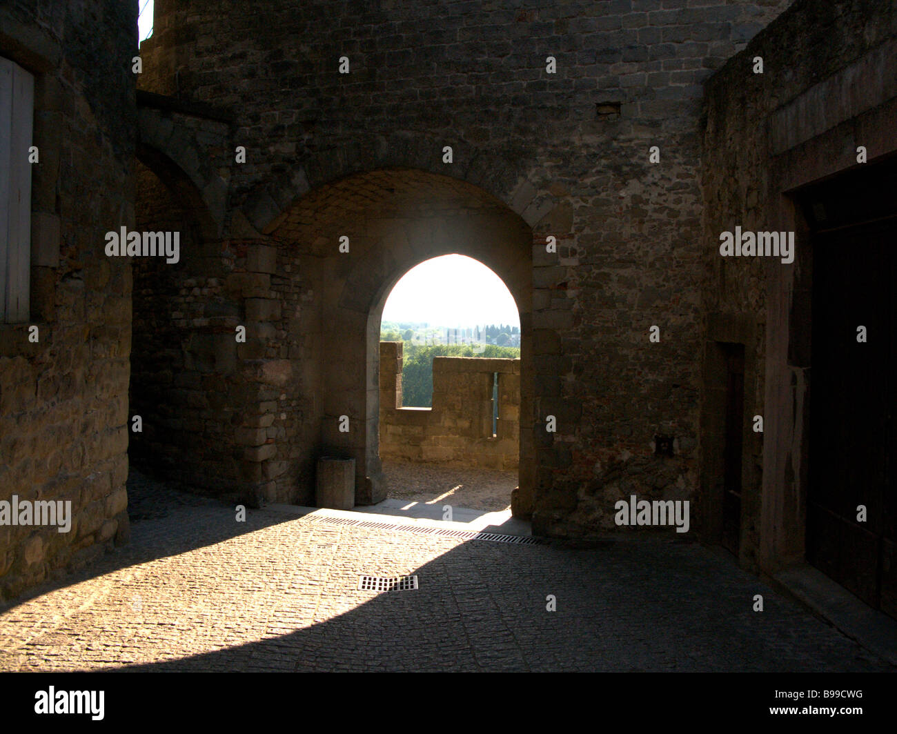 French archway hi-res stock photography and images - Alamy