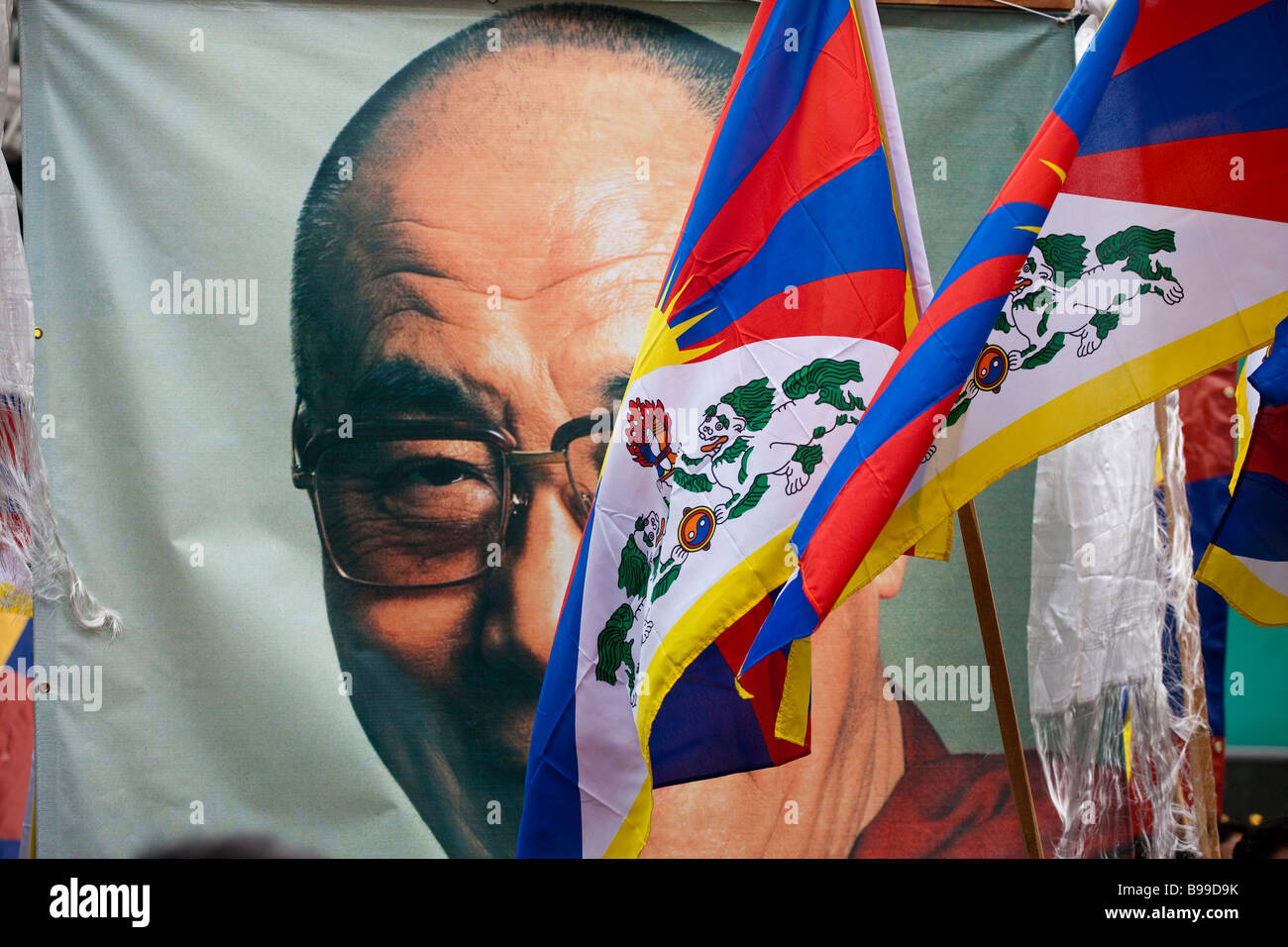 Free Tibet Rally in Taipei Taiwan to mark the 50th anniversary of the ...