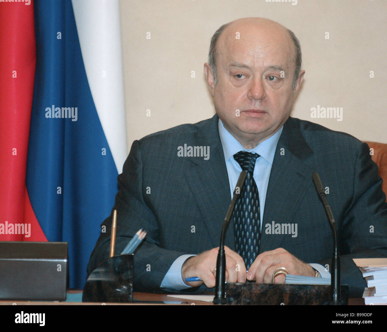 Prime Minister Mikhail Fradkov at a cabinet sitting Stock Photo - Alamy