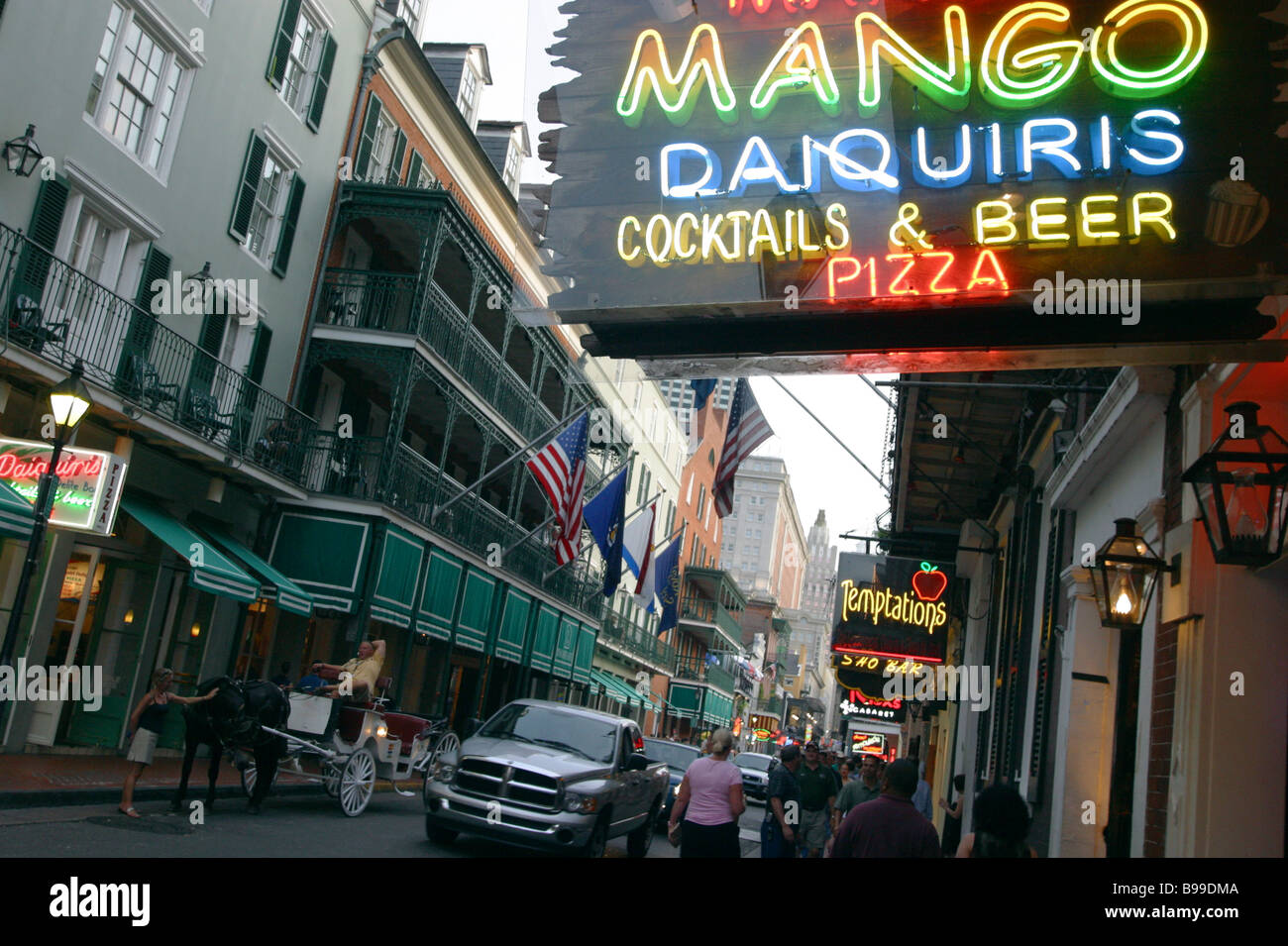 Mango mango daiquiris hi-res stock photography and images - Alamy