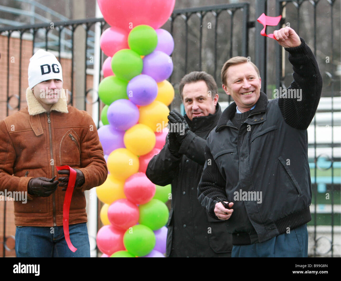 Football Club Goalkeeper High Resolution Stock Photography and Images ...