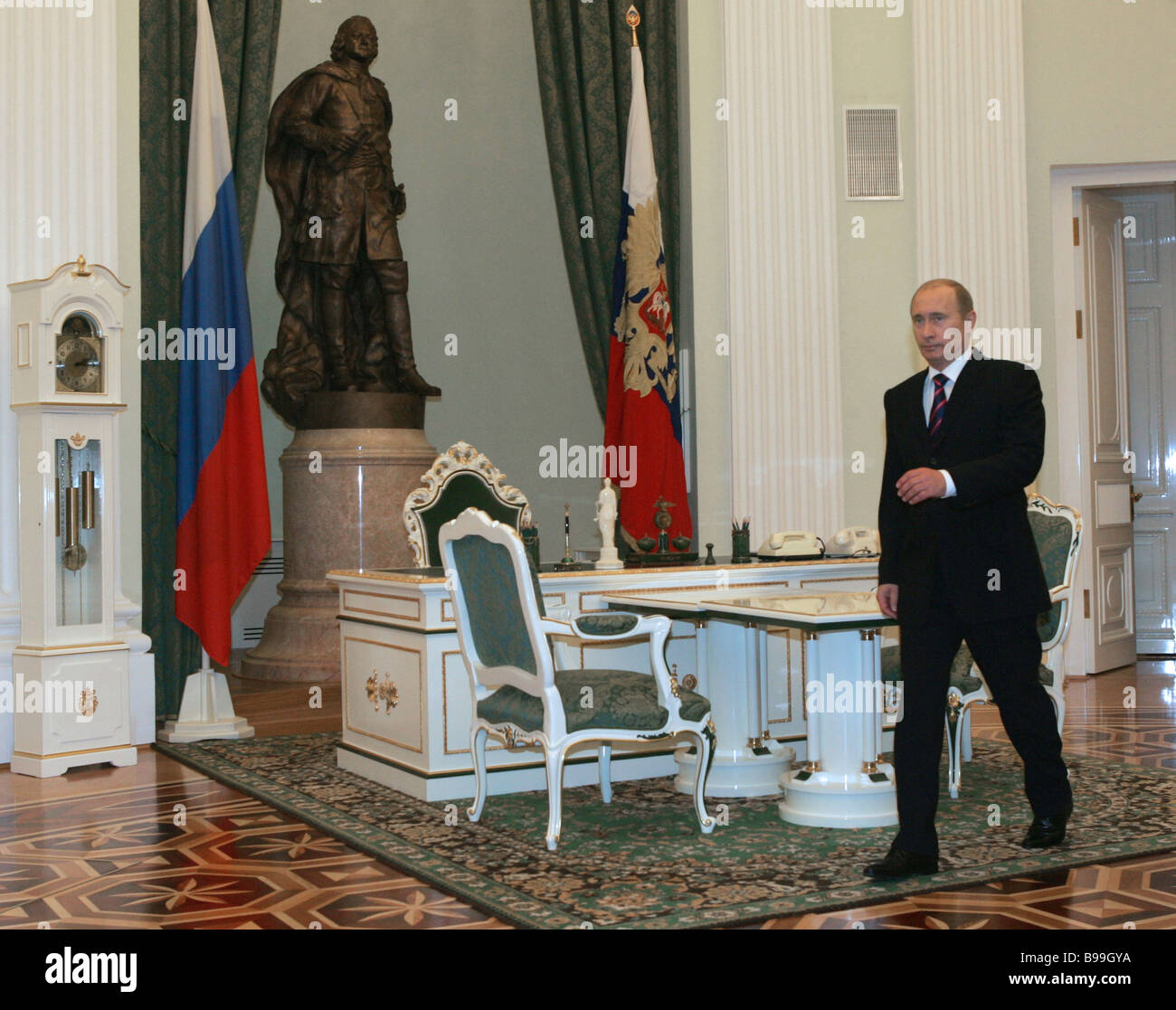 President Vladimir Putin before meeting with Azerbaijani President ...