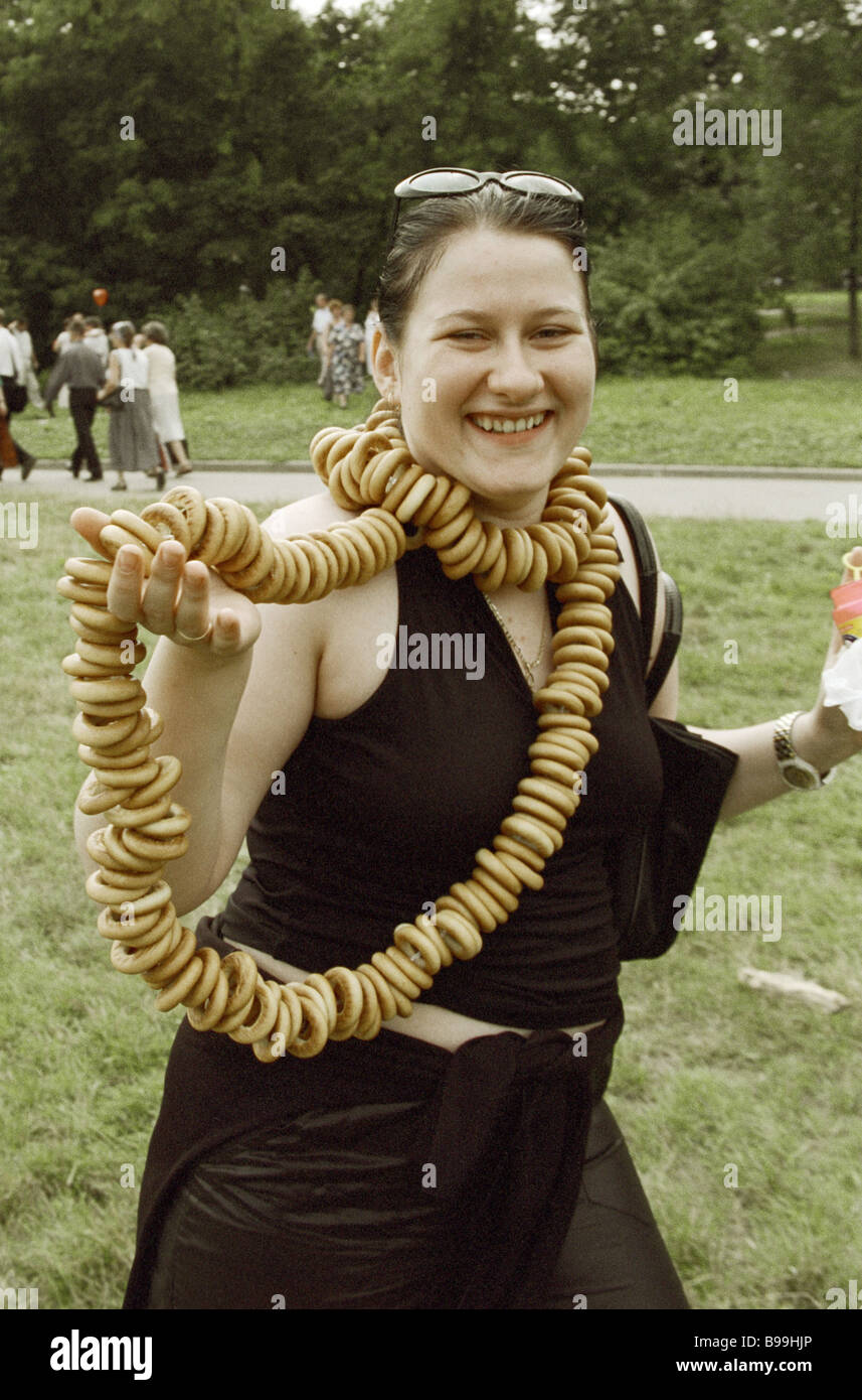 A female Muscovite sooshka fan at the Spasovki in Kolomenskoye festival ...