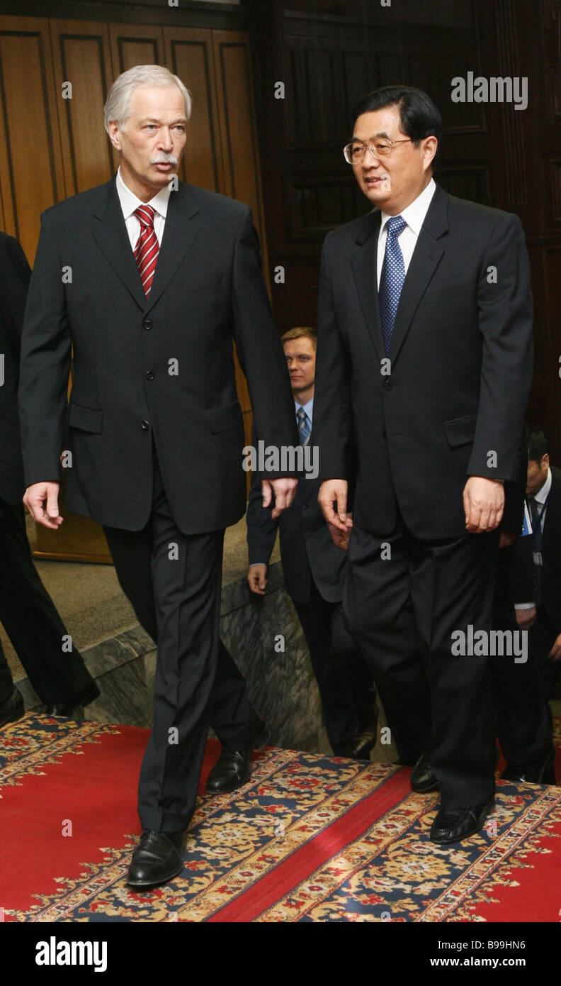 Russian State Duma Speaker Boris Gryzlov left and Chinese President Hu ...