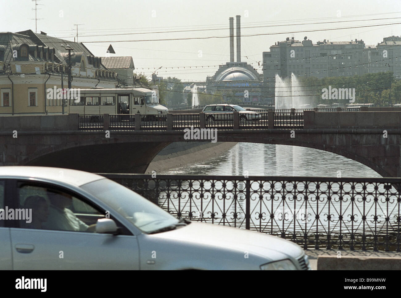 Traffic Bypass High Resolution Stock Photography and Images - Alamy