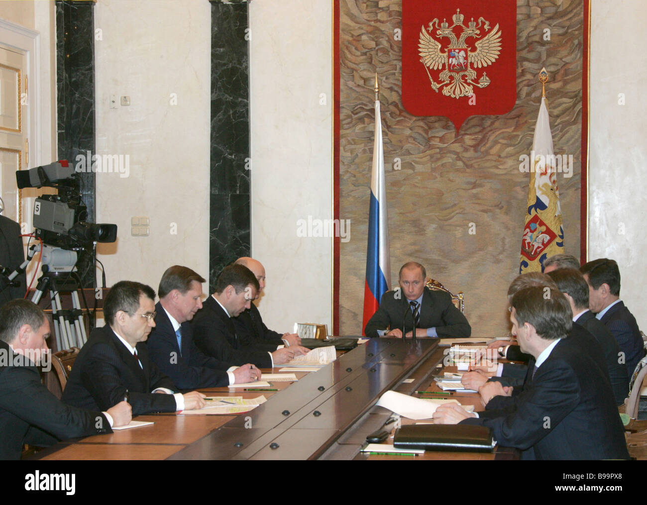 Russian President Vladimir Putin center at a cabinet meeting in the ...