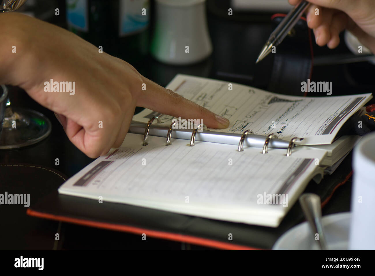 Pointing to body parts hi-res stock photography and images - Alamy