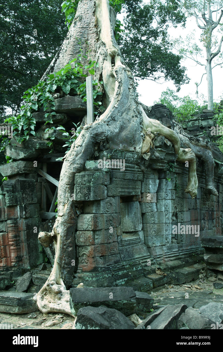 Angkor city hi-res stock photography and images - Alamy