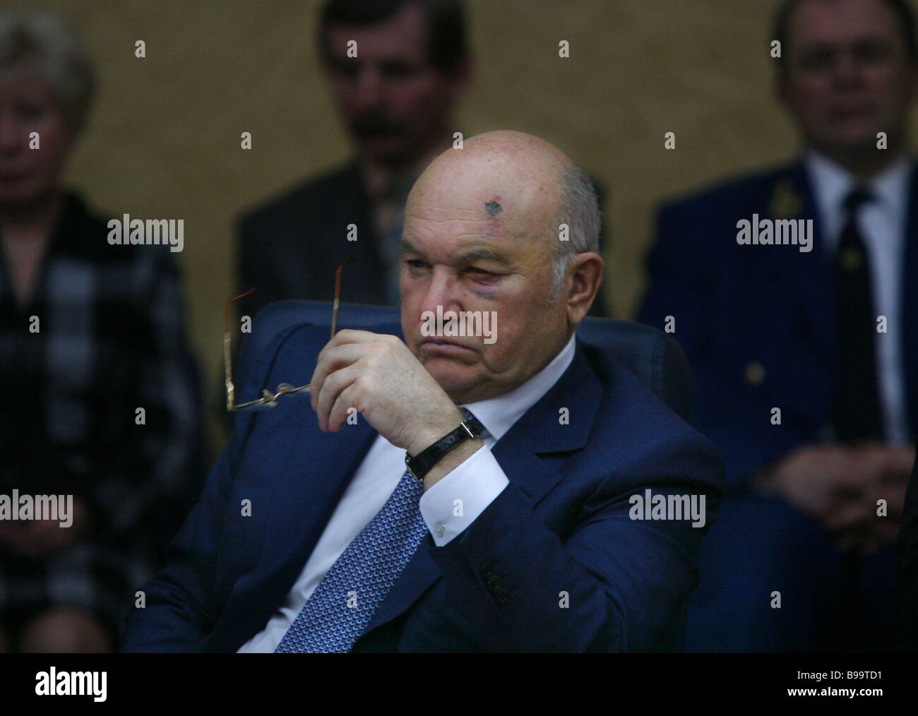Moscow Mayor Yury Luzhkov attending the Moscow City Court s 2006 ...