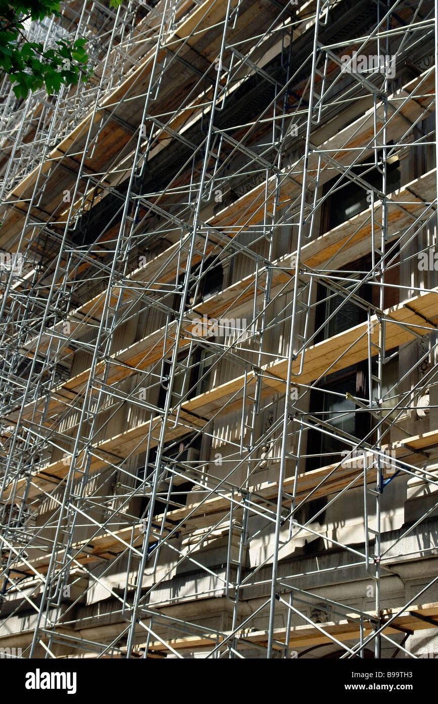 Urban Scene of Scaffolding at a Construction Site Stock Photo - Alamy