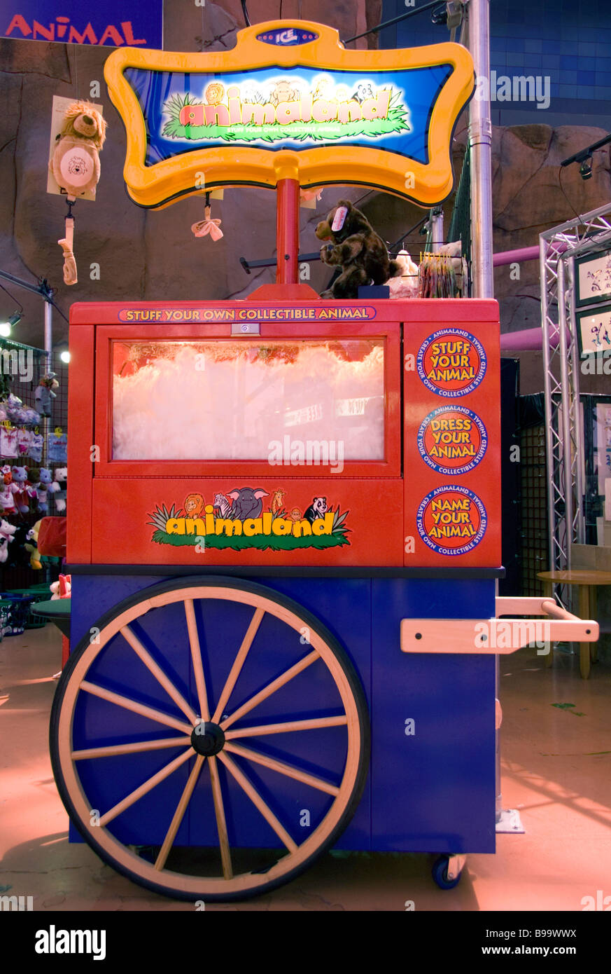 Funfair machine hi-res stock photography and images - Alamy