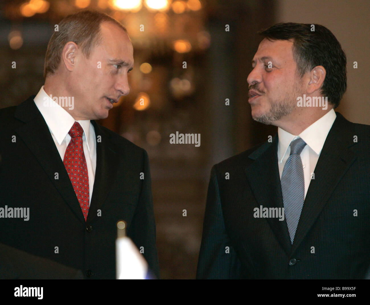 Russian President Vladimir Putin and King of Jordan Abdullah II Ben al ...
