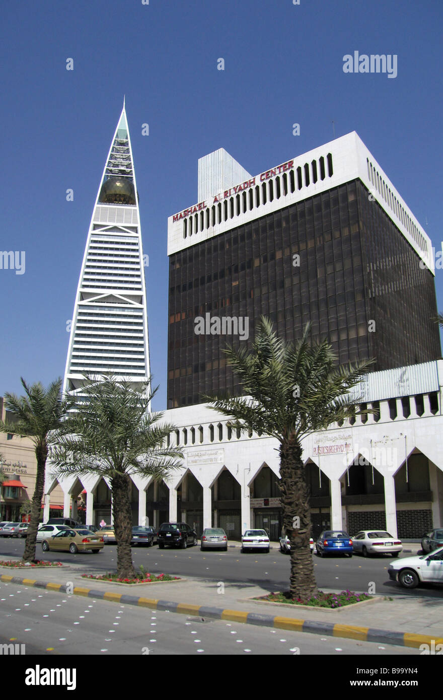 A spectacular sample of architecture in Riyadh the Saudi Arabian ...