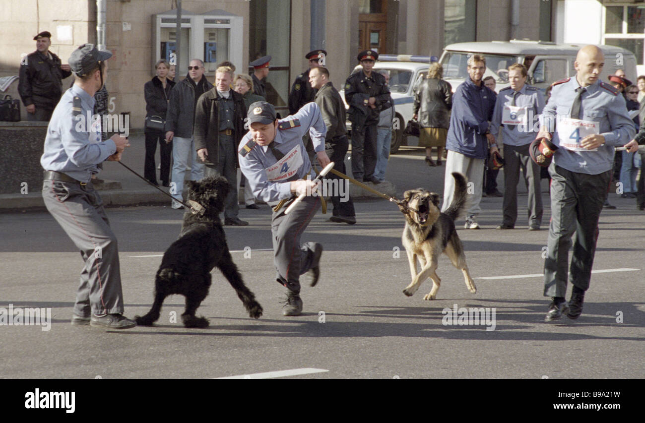 Relay Competition High Resolution Stock Photography and Images - Alamy