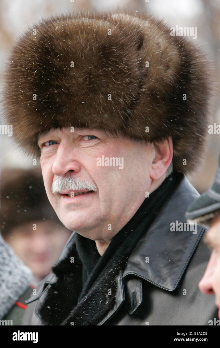 Speaker of the State Duma Boris Gryzlov at the Tomb of the Unknown ...