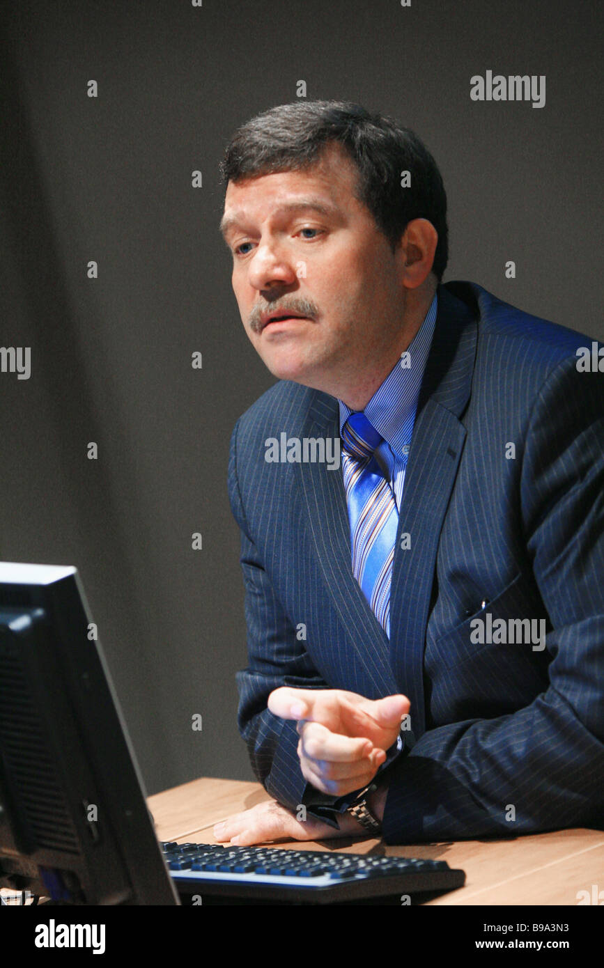 Alexander Potyomkin president of the Moscow Interbank Currency Exchange ...