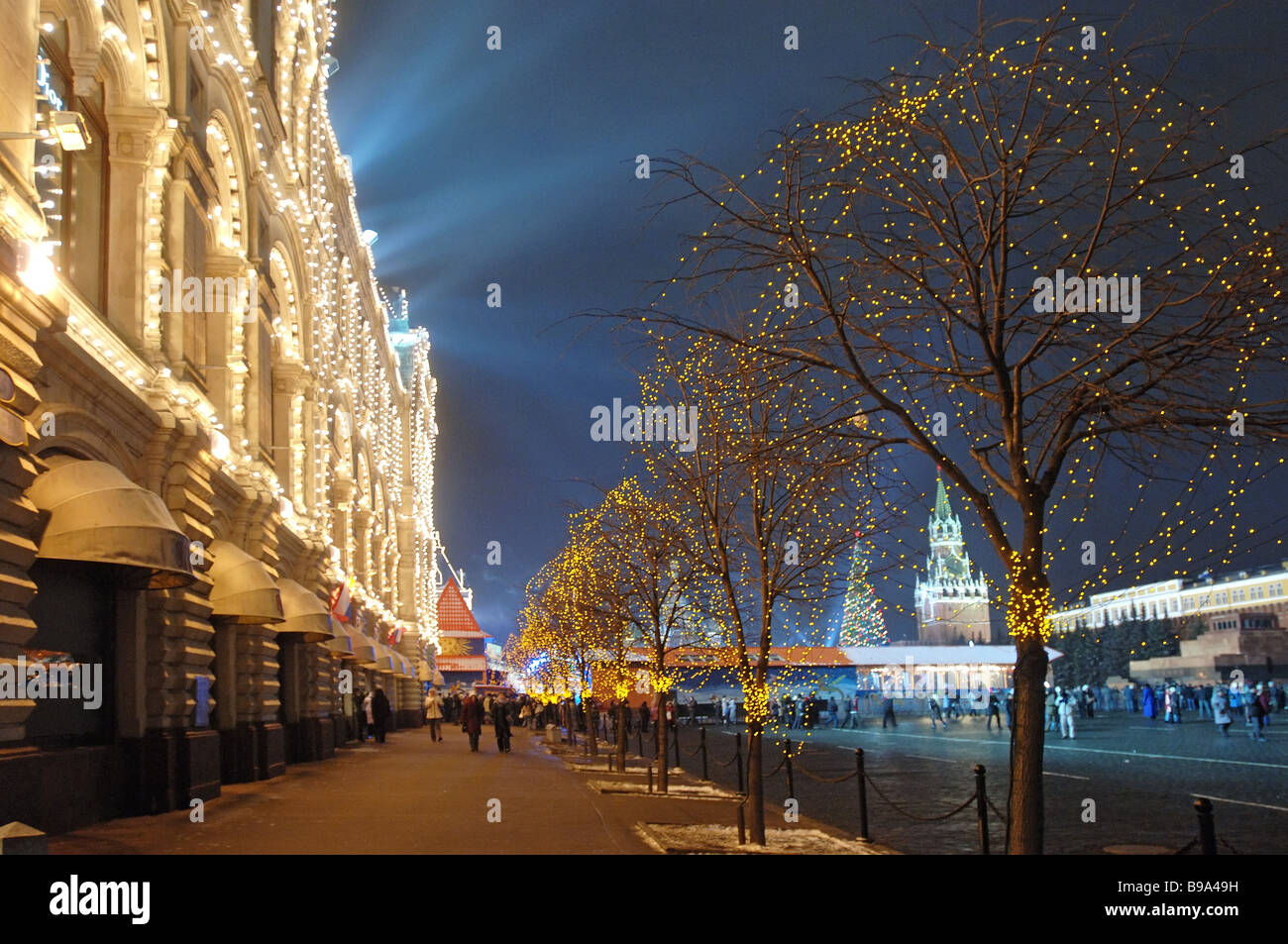 The New Year lights on Red Square Stock Photo - Alamy