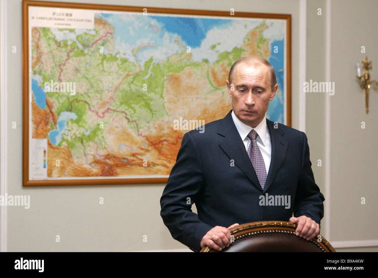 Russian President Vladimir Putin in his study in Novo Ogarevo Stock ...