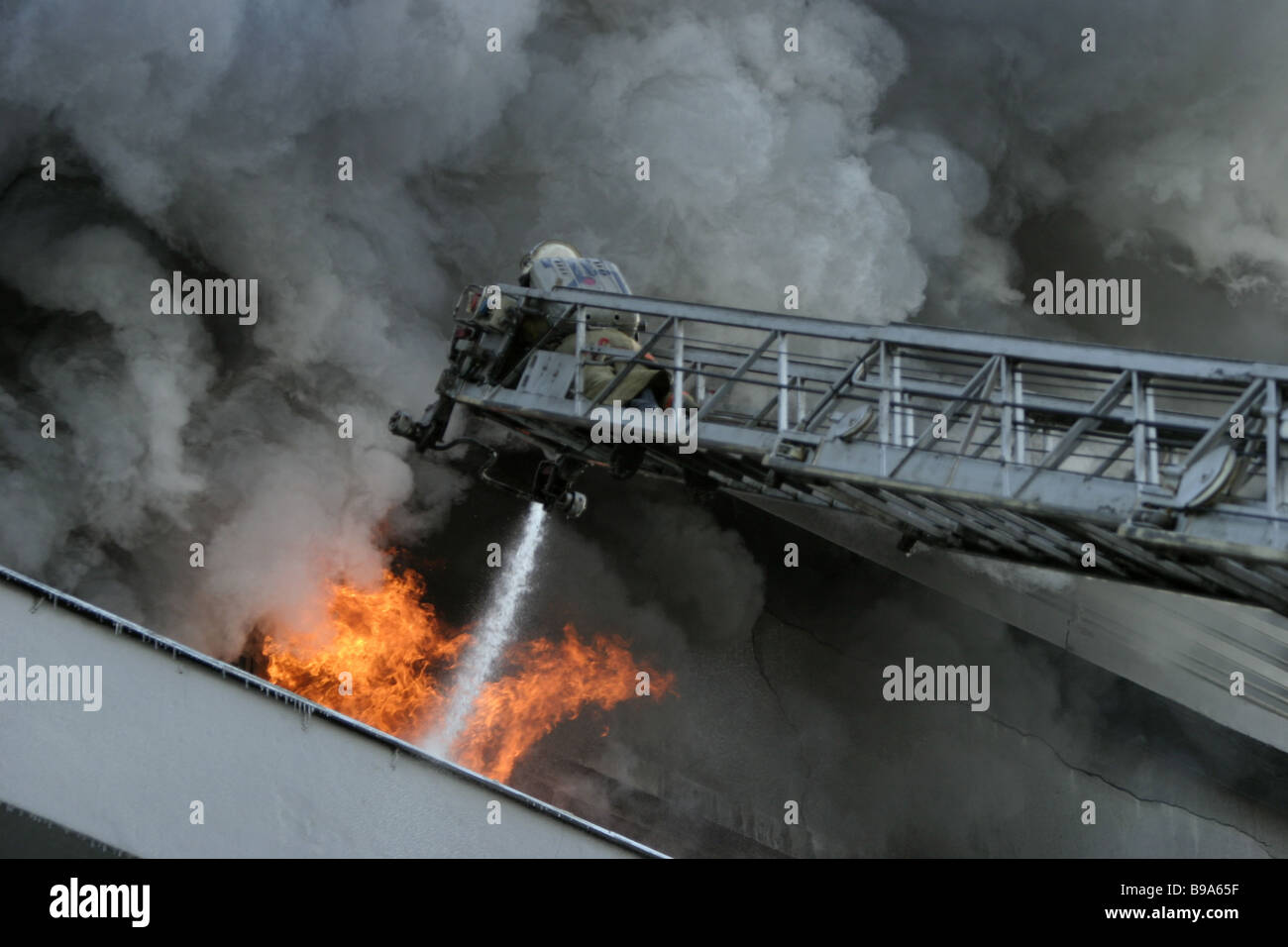 Fire fighting in the Pressa Publishers building on the Pravda Street in ...